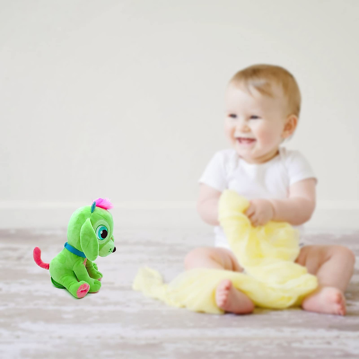 YH YUHUNG Interactive Animated Twirling Moving Dog Stuffed Animal Plush Toy, Spins Around Making Laugh Sounds, 9 Inches