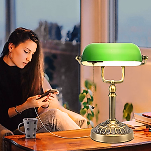 Rizzyluz Green Glass Bankers Desk Lamp, Vintage Desk Lamp with USB Charging Port, Traditional Farmhouse Table Lamp, Mid Century Desk Lamp Pull Chain for Home Office Library