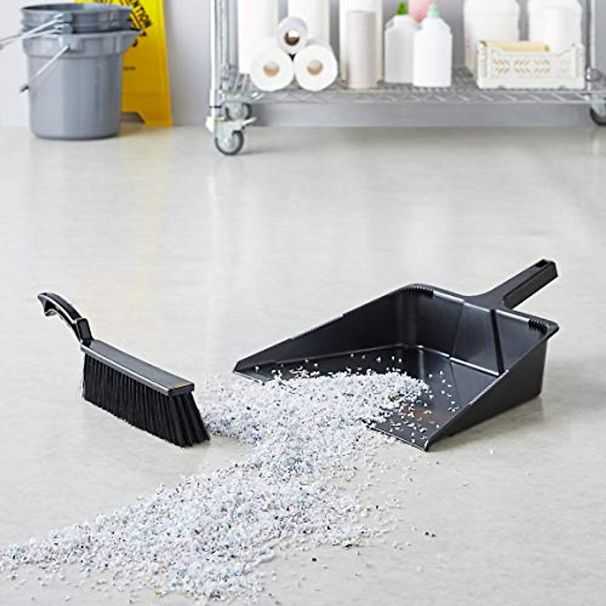 AmazonCommercial 16" Jumbo Dustpan with Heavy Duty Handle - 6-Pack