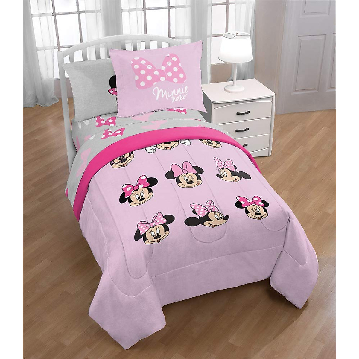 Jay Franco Minnie Mouse Faces 5 Piece Twin Bed Set (Offical Disney Product)