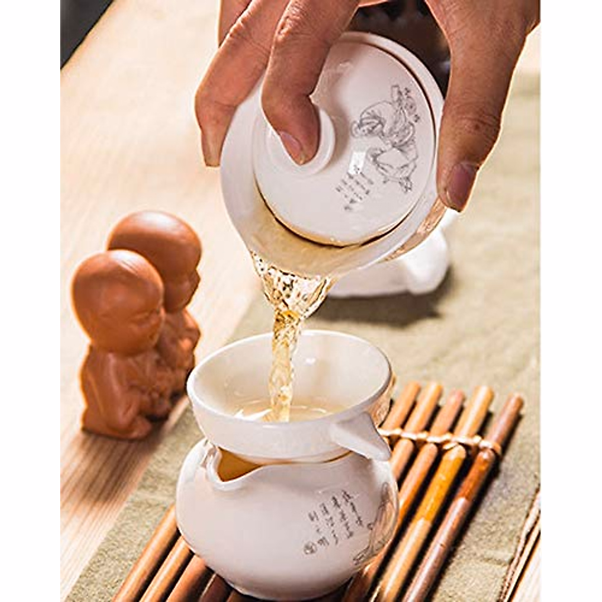 Emoyi Lotus Rhyme Brid Pattern Porcelain Kung Fu Tea Cup and Saucer with Lid Sancai Tea Bowl Tea Set, White, 100ml(KK-544)
