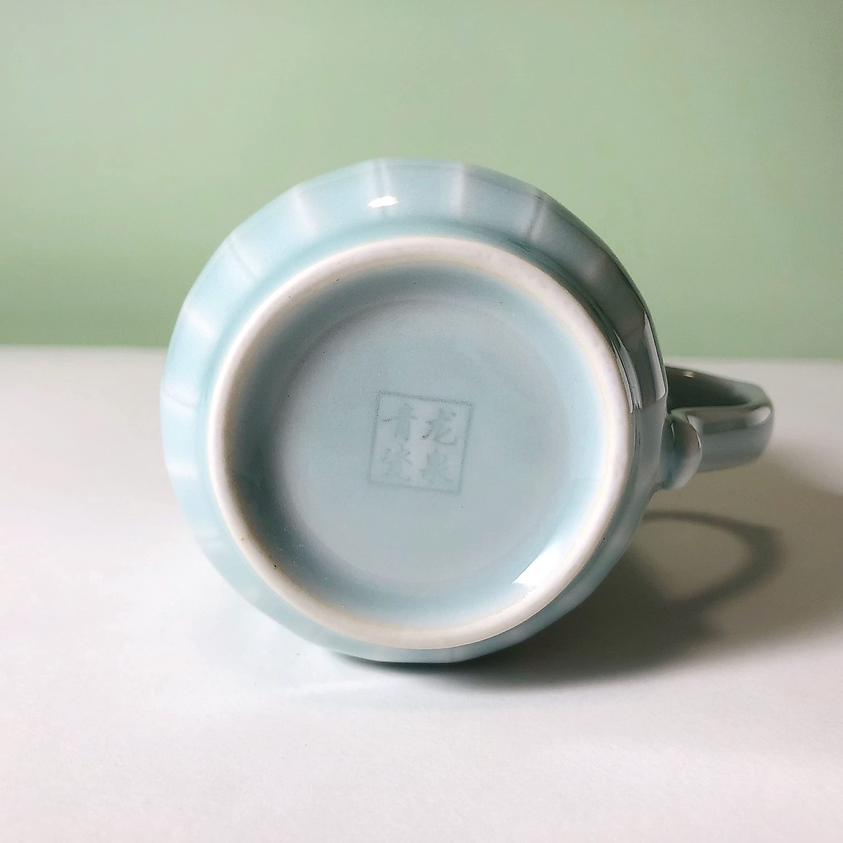 Tingyework Porcelain Lotus Tea Cup with Lid and Handle, 12 oz Unique Coffee Mug, Microwave Dishwasher Safe, Gifts for Women and Men, Aesthetic Chinese Celadon 1 Pack (Ivory Blue)