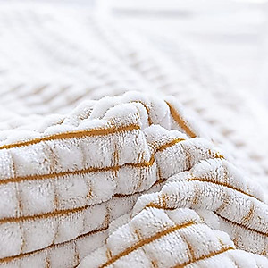 LOMAO Sherpa Blanket Throw Blanket Soft Warm Fleece Blanket Thick Blanket with Grid Pattern for Couch Sofa Bed Chair Home Decor (Mustard Yellow, 51"x63")