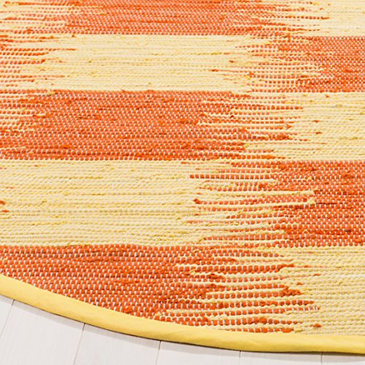 SAFAVIEH Montauk Collection 6' Round Yellow / Orange MTK721C Handmade Fringe Cotton Area Rug