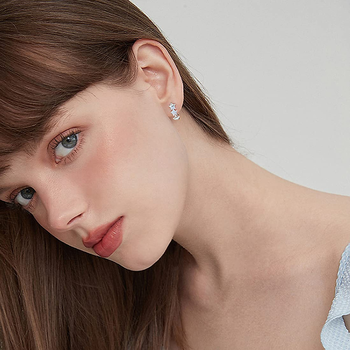 Star Hoop Earrings for Women Girls - Sterling Silver Stars Earrings for Teens Hypoallergenic Minimalist Star Shaped Huggie Hoop Earrings for Sensitive Ears Dainty Earrings Gifts for Christmas Birthday