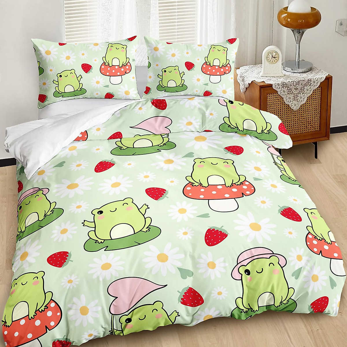 AILONEN Cute Frog Kids Duvet Cover Set, 3 Pieces Queen Size Frog Bedding Set,Cute Frog Strawberry Pattern Comforter Cover Set, 1 Quilt Cover and 2 Pillowcases