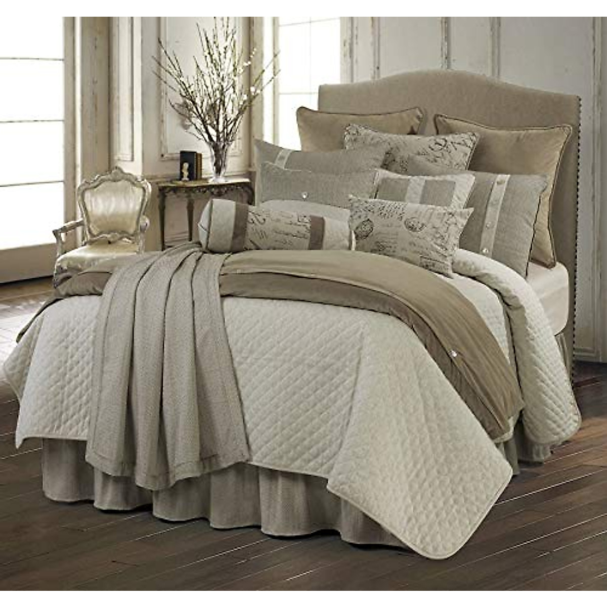 HiEnd Accents Fairfield (Taupe) Chevron Herringbone Throw Blanket