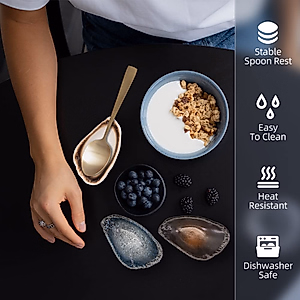 LINXUXIE Ceramic Spoon Rest for Stove Top, 3 PCS Shell-Shaped Stable Glaze Sauce Tray Fruits Dish Porcelain Utensil Spoon Holder for Kitchen Counter Dining Table Decor Easy Clean (NO.1)