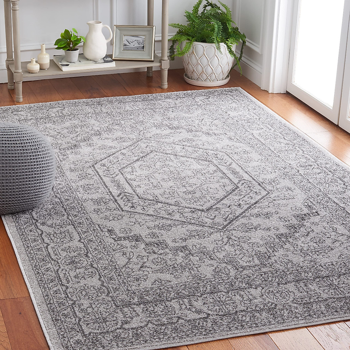Safavieh Adirondack Collection Area Rug - 10' x 14', Light Grey & Dark Grey, Oriental Medallion Design, Non-Shedding & Easy Care, Ideal for High Traffic Areas in Living Room, Bedroom (ADR108C)