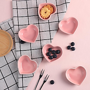 Gaolinci Heart-Shaped Multipurpose Ceramic Sauce Dish Seasoning Dishes Sushi Dipping Bowl Appetizer Plates Serving Dish Saucers Bowl(Set of 6), Multiple Colour