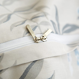 ENJOYBRIDAL Floral Botanical Duvet Cover Queen 100% Cotton Soft Bedding Set Queen Garden Style Grey Leaves and Blue Flowers 3 Pieces Vintage Aesthetic Lightweight Duvet Cover Set, No Comforter