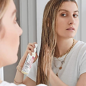 The Honest Company Conditioning Hair Detangler | Leave-in Conditioner + Fortifying Spray | Tear-free, Cruelty-Free, Hypoallergenic | Almond Nourishing, 4 fl oz
