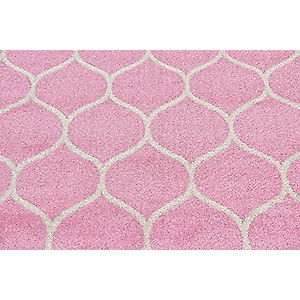 Unique Loom Trellis Frieze Collection Area Rug - Rounded (5' 1" x 8', Light Pink/ Ivory)