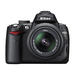 Nikon D5000 Appareil photo numérique Reflex 12.3 Kit Objectif AF-S DX VR 18-55 mm Noir