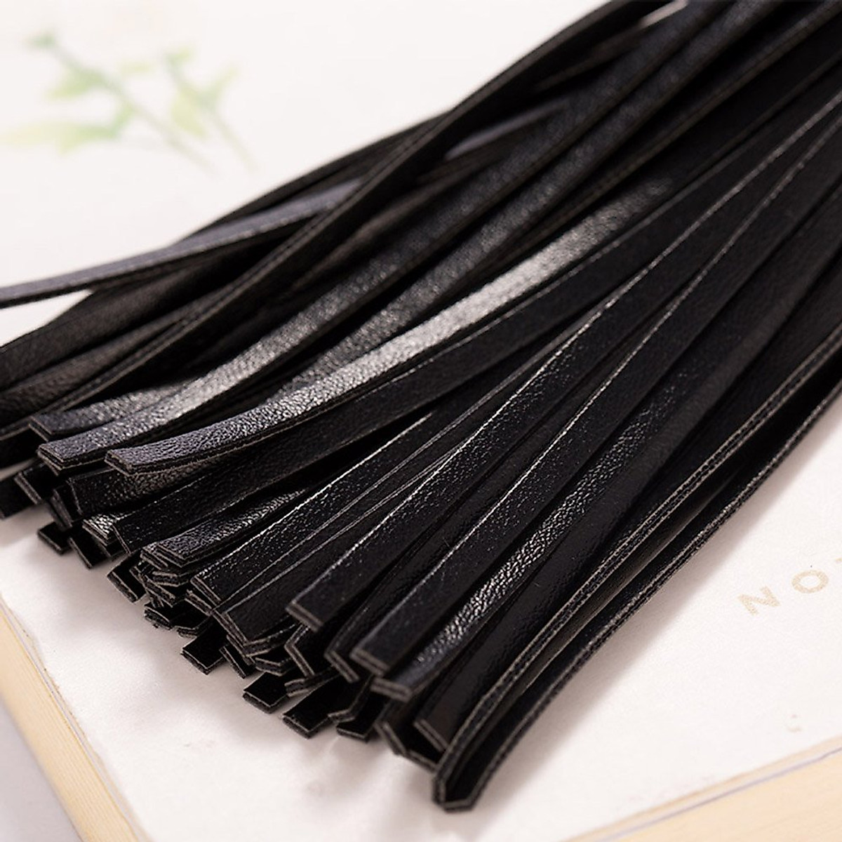 ZOONAI Women Leather Tassels Keychain Car Circle Key Rings Gift Bag Hanging Buckle (Black)