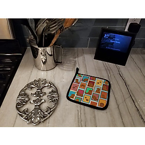 Caroline's Treasures MLM1151PTHD Lots of Ruby Cavalier Spaniel Pair of Pot Holders Kitchen Heat Resistant Pot Holders Sets Oven Hot Pads for Cooking Baking BBQ, 7 1/2 x 7 1/2