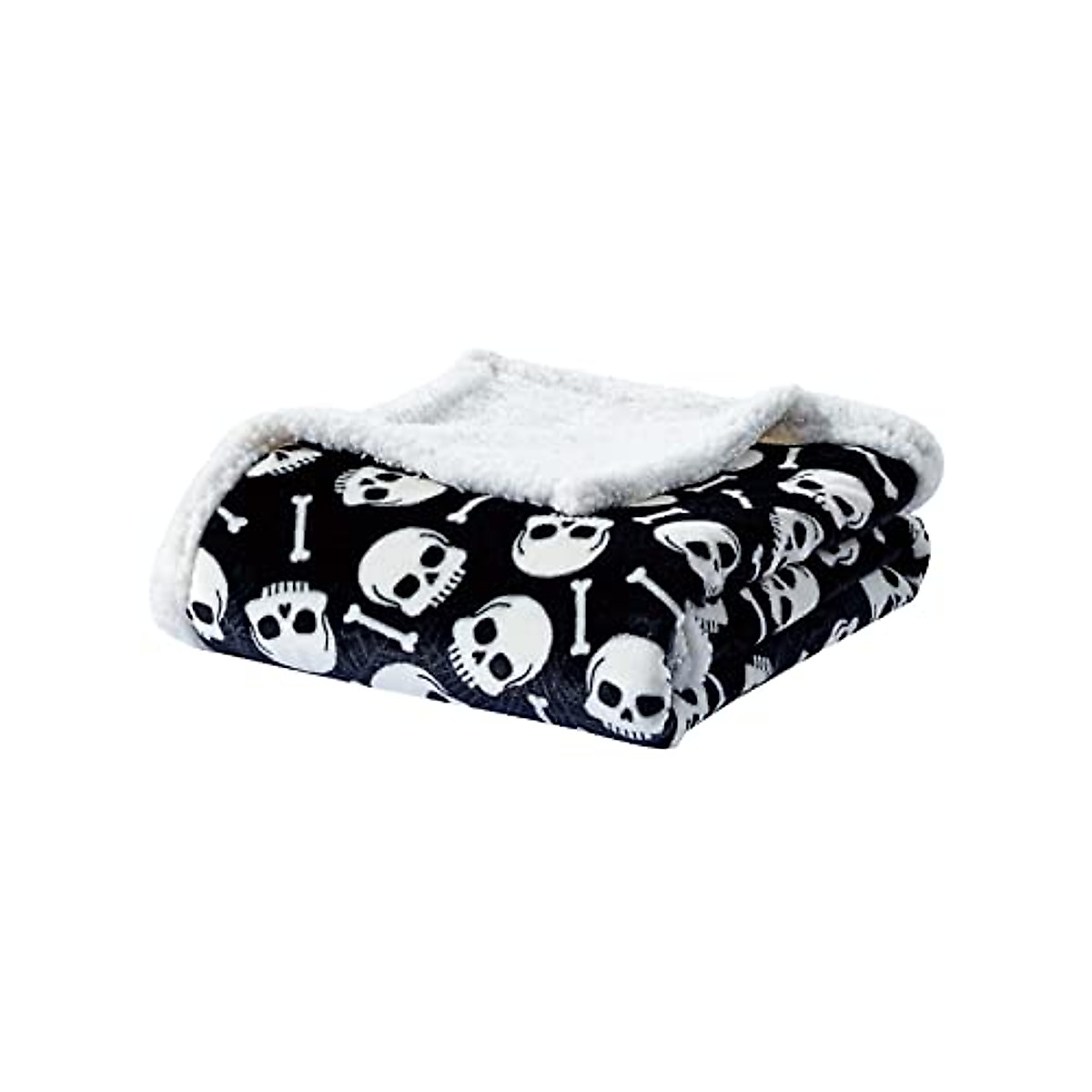 Skull & Bones by Décor&More Black Sherpa Throw - 50" X 60"