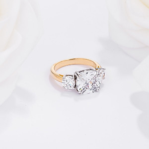 Kate Bissett Meghan's Royal Wedding Engagement Ring (8)