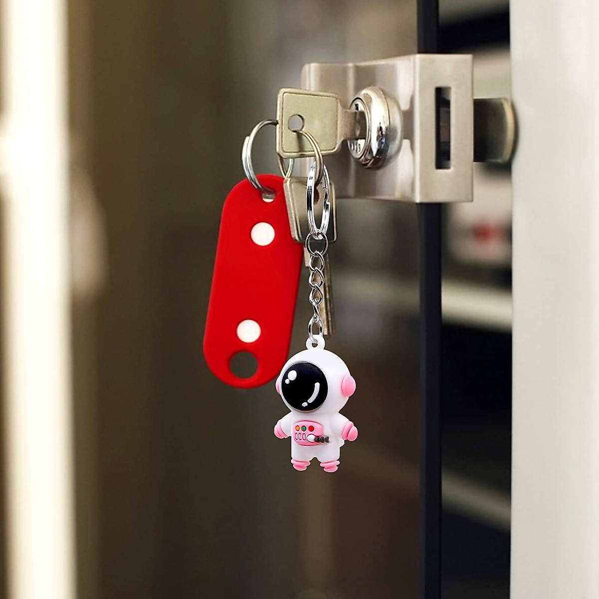 sunny seat Pink 3D Astronaut Outer Space Keychain Birthday Party Favors 24 Sets Cute Astronaut Goodie Gifts with Thank You Kraft Tags And White Gift Bags For Kid Birthday Party Supplies Give Away