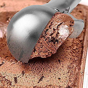 YasTant Premium Ice Cream Scoop with Trigger Ice Cream Scooper Stainless Steel, Heavy Duty Metal Icecream Scoop Spoon Dishwasher Safe, Perfect for Frozen Yogurt, Gelatos, Sundaes, Medium Silver