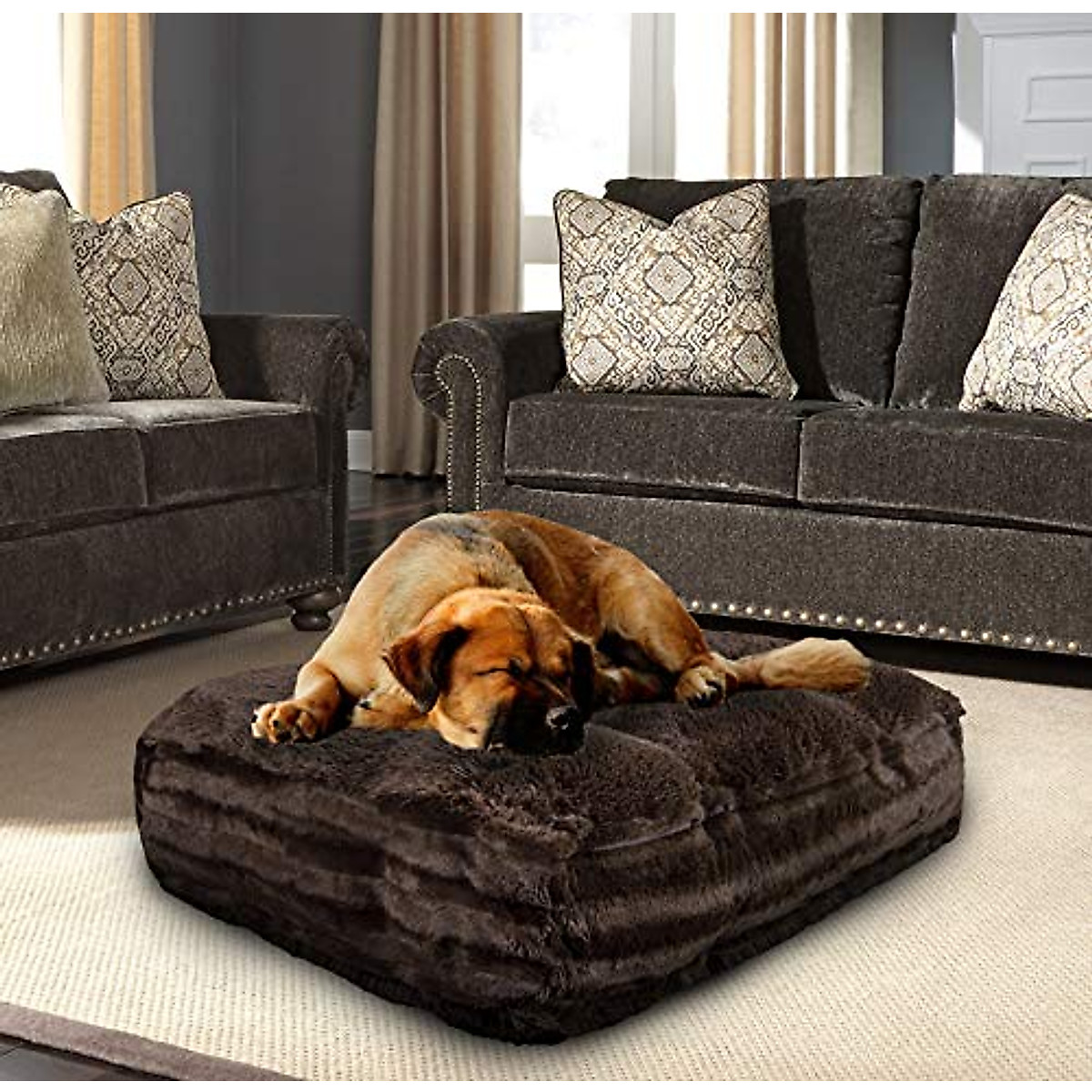 Bessie and Barnie Grizzly Bear/Godiva Brown Luxury Shag Extra Plush Faux Fur Rectangle Pet/Dog Bed (Multiple Sizes)