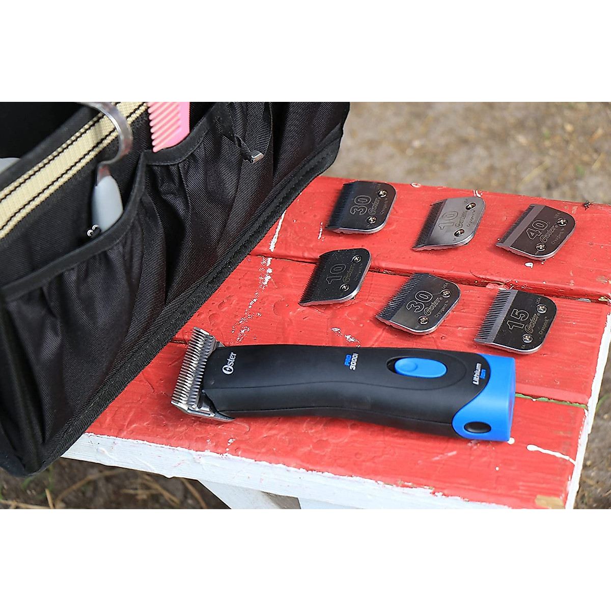 Oster Pro 3000i Cordless Lithium Ion Animal Pet Clipper with Size 10 CryogenX Blade 10-Piece Stainless Steel Pet Clipper Guide Comb Kit