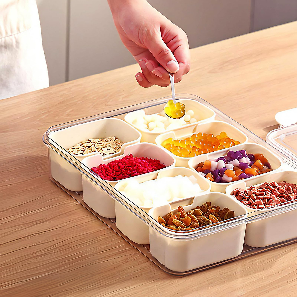2Pcs Divided Serving Tray with Lid and Handle, Clear Snack Travel Storage Container, Multi Grid Food Storage Container for Parties, Fruits, Nuts, Candies, Travel, Picnics (8 compartments)