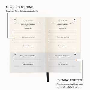 The Gratitude Journal : 5 Minute Journal - Five Minutes a Day for More Happiness, Optimism, Affirmation & Reflection - An Effective Five Minute Guide, Undated daily journal for Women & Men (Beige)