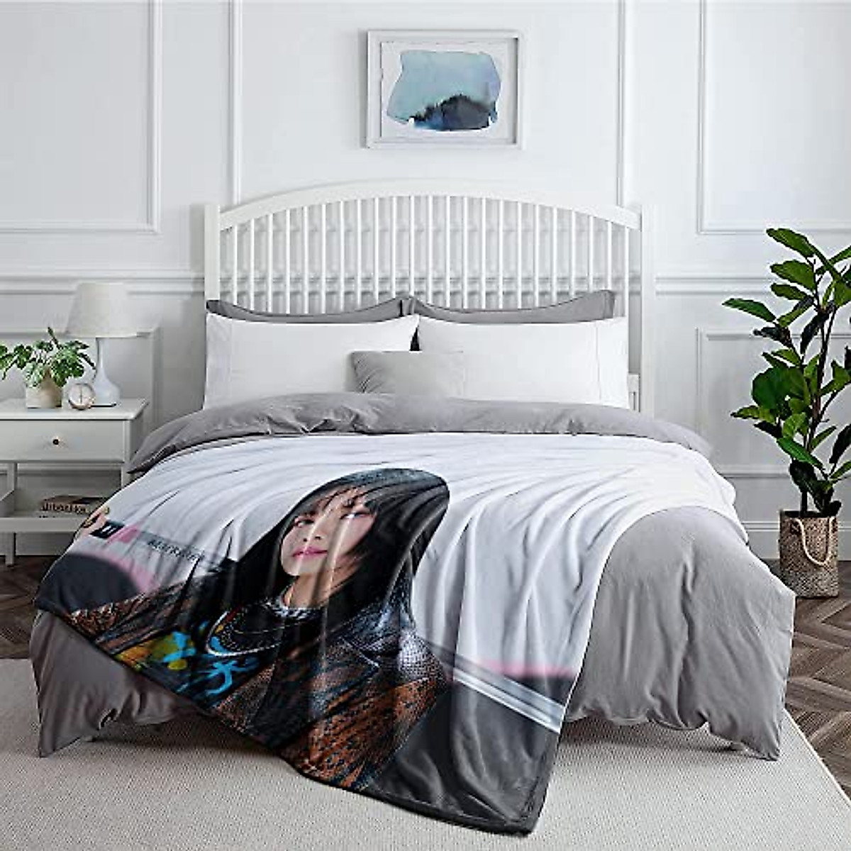 GZDXD Korean Girl Group Poster Blanket, HD Printing Does not Fade, Soft Flannel Throw Blanket, Suitable for Kids Teen Adult Gift (Color 13,50x60in (130x150cm))