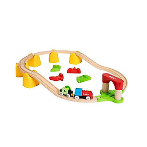 BRIO World 33710 - My First Railway Battery Operated Train Set | 25 Piece Wood Train Set for Toddlers | Inclusive of Accessories and Wooden Tracks | Certified by Forest Stewardship Council