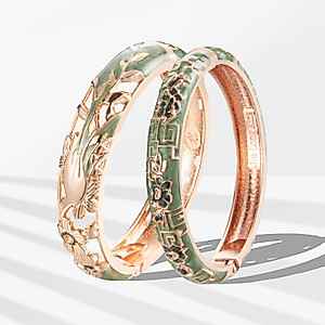 UJOY Colors Handcraft Jewelry Cloisonne Bracelet Enamel Hollowed Bird Spring Hinged Womens Bangles Gifts Box 88A31-A114 Green