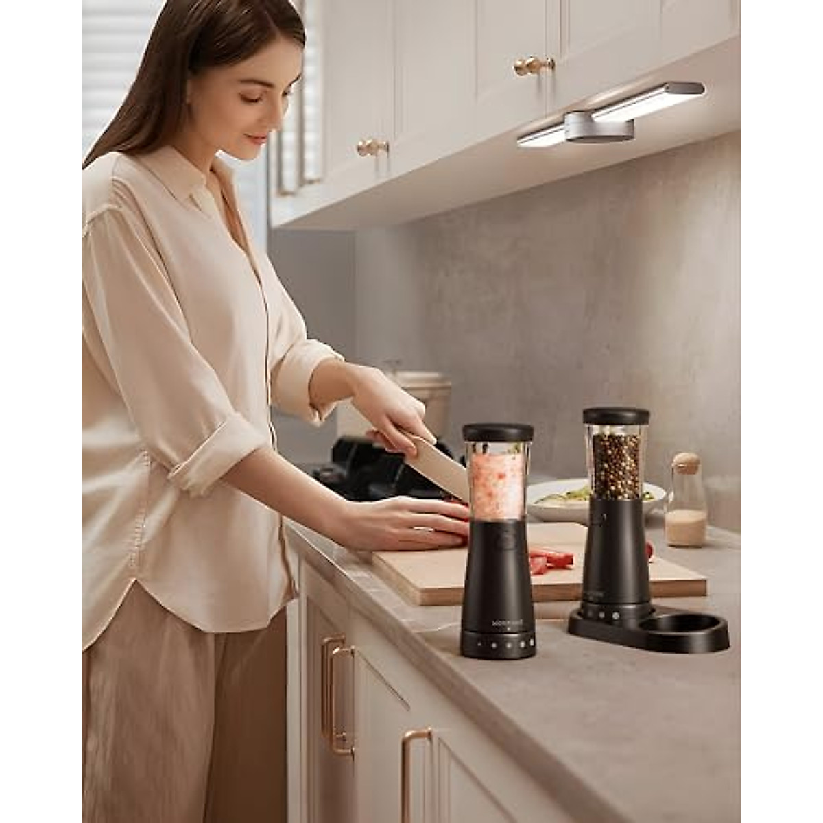 Electric Salt and Pepper Grinder Set with 4.5oz Large Capacity, Stainless Steel Rechargeable Salt and Pepper Grinder with 1.8" Wide Mouth, Storage Base,Adjustable Coarseness, and One-Hand Operation