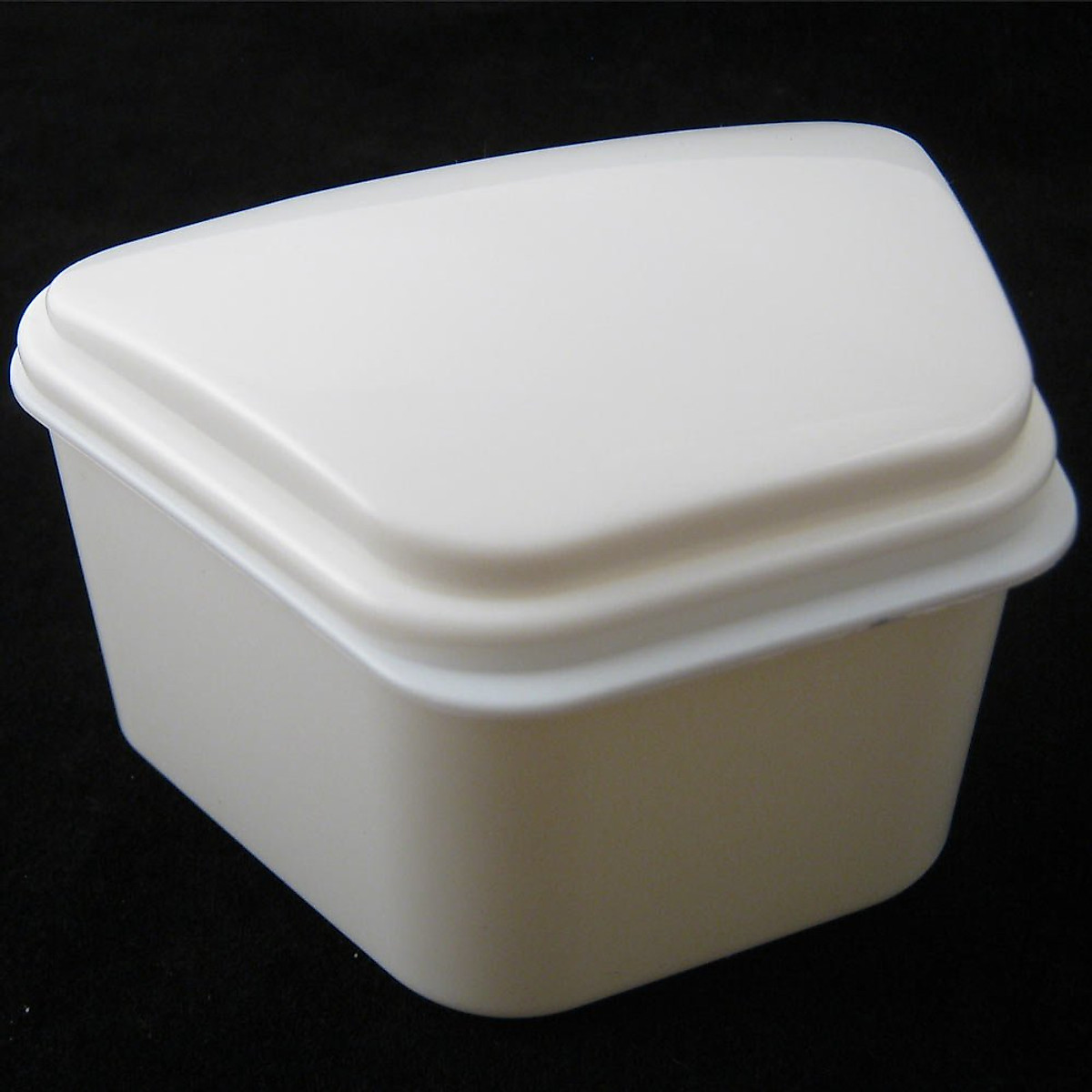 Denture Bath Brush Dental Retainer Box Orthodontic Mouth Guard Storage Container