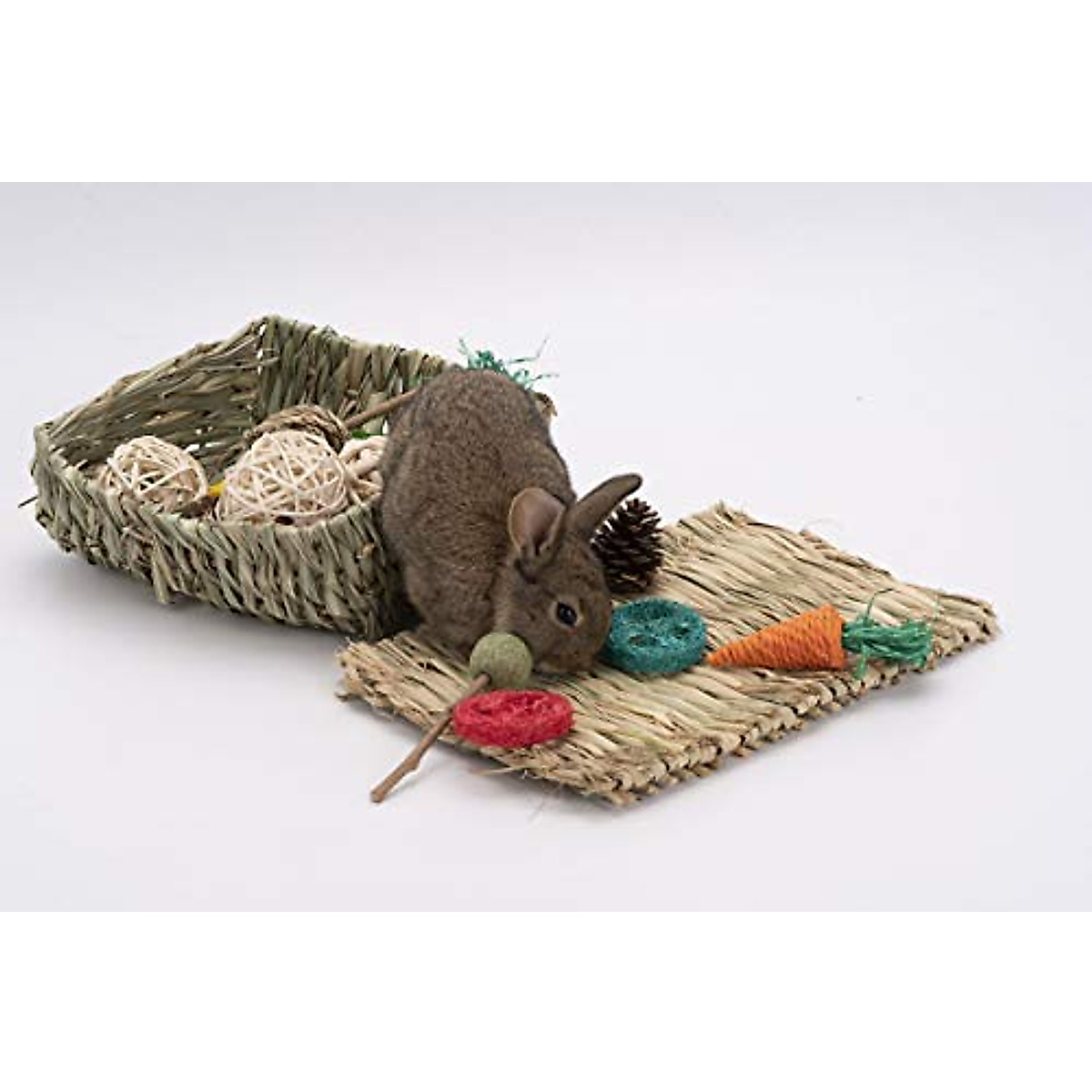 PStarDMoon Bunny Grass Bed-Hand Made Edible Natural Grass Hideaway Comfortable Playhouse for Rabbits, Guinea Pigs and Small Animals to Play,Sleep and Eat(style1)