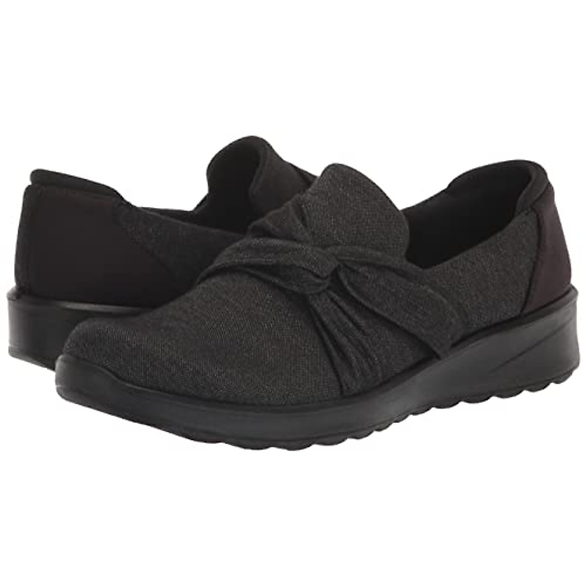 BZees Womens Glimmer Slip-On Black Shimmer 7.5 M