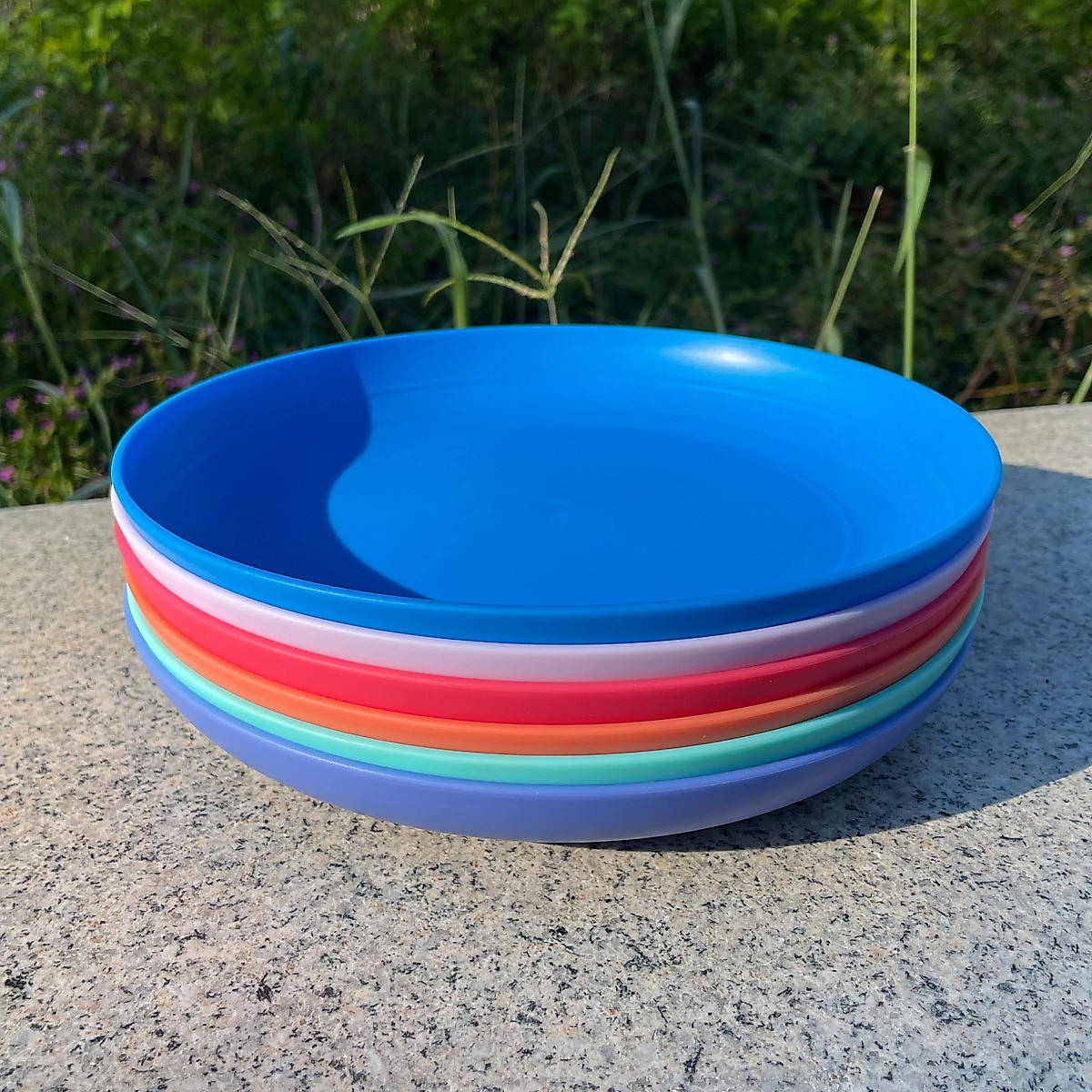 YUYUHUA Kids Plastic Plates Reusable – Unbreakable Everyday Dinner Plates 8 inch set of 6 - BPA Free Dishwasher & Microwave Safe Hard Plates for Kitchen, Party, Camping, Outdoor