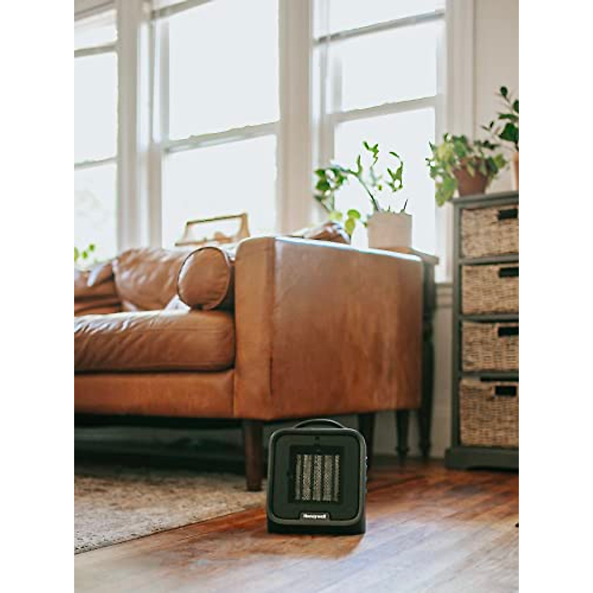 Honeywell UberHeat Plus Ceramic Space Heater for Small Rooms, Quiet, Compact Personal Heater with Variable Heat Settings and Auto-off Timer, Black, HCE220B