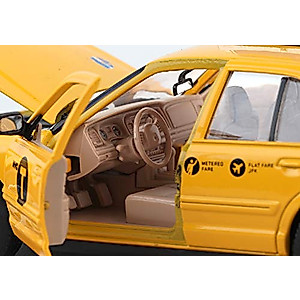 Daron New York City Taxi 1/24 Die-Cast