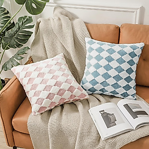 WEMEON Decorative Throw Pillow Covers 18x18 Inch Set of 2Luxury Style Checkerboard Pattern Cushion Case, Pattern Super Soft Faux Fur Wool Throw Pillows for Couch Living Room