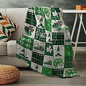 OneHoney St. Patrick's Day Blanket Super Soft Flannel Fleece Throw Blankets Gnomes Farm Truck Clover Throws Lightweight Cozy Warm Plaid Bed Blanket Fuzzy Plush Microfiber Blankets for Couch Sofa