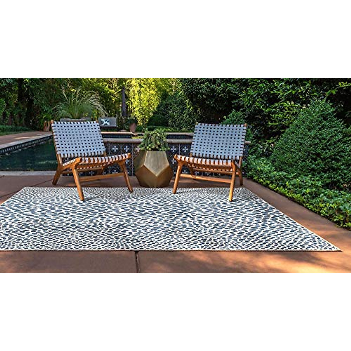 Unique Loom Outdoor Collection Area Rug - Cape Town (6' 1' x 9' Rectangle, Blue/ Olive)
