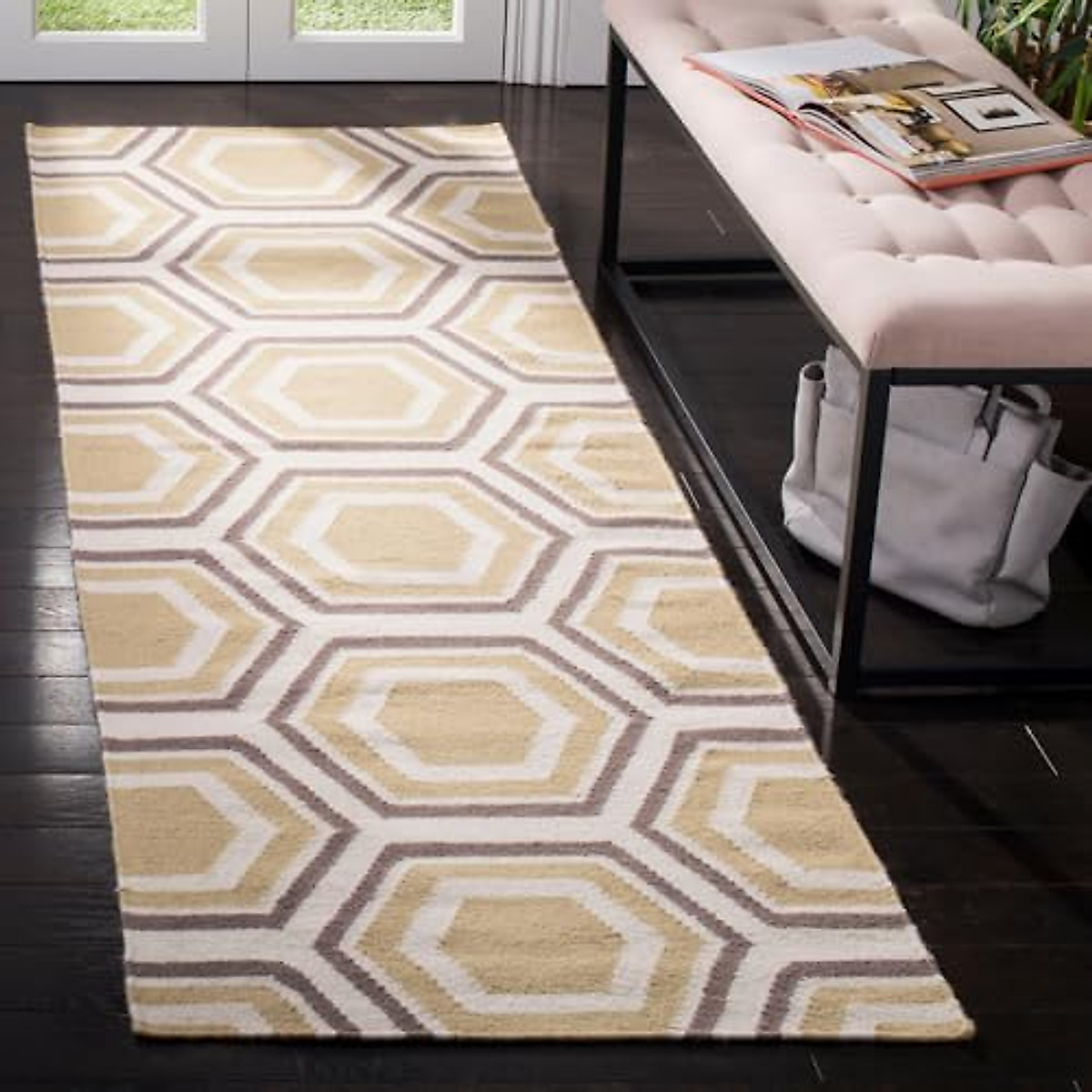 SAFAVIEH Dhurries Collection 2'6" x 10' Ivory / Yellow DHU202A Handmade Flatweave Premium Wool Runner Rug