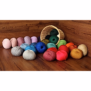 100% Highland Wool Yarn - Sourced Directly from Peru - Heavenly Soft and Perfect for Knitting and Crocheting (Worsted, Dreamy Lilac)