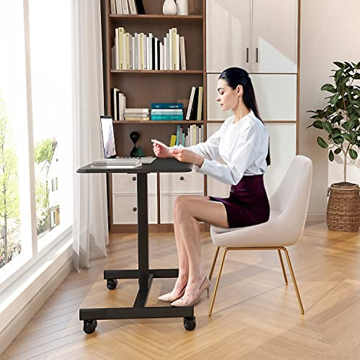 SMUG Mobile Rolling Laptop Cart Pneumatic Adjustable Height from 28" to 33" Sit Stand Computer Desk with Lockable Wheels for Home Office, Black, 25.7in
