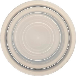 Primitives by Kathy Lidded Bowls - Set of 3 Nesting bamboo bowls with vintage-inspired Christmas designs. Each bowl has it's own lid.