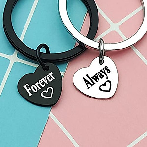 Funny Couple Gift for Boyfriend Girlfriend Anniversary Keychain Gift Relationship Gifts for Couples Keyring Jewelry to Husband Fiance Present from Wife Fiancee Valentine Birthday Anniversary