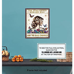 Positive Quotes Wall Decor - Motivational Wall Art - Inspirational Gifts for Women, Woman Girl - Encouraging Wall Decor - She Remembered Who She Was And The Game Changed - Boho-chic decoration 8x10