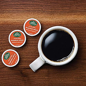 Green Mountain Coffee Roasters Seasonal Selections Pumpkin Spice, Keurig Single-Serve K-Cup Pods, Light Roast Cofee, 32 Count