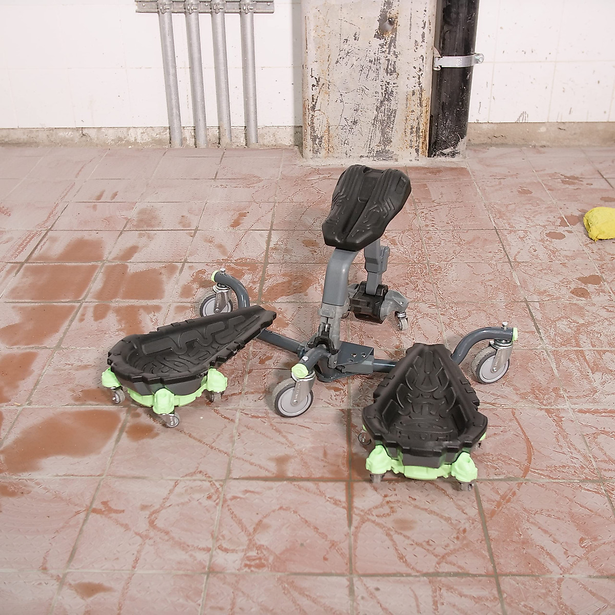 Kneel-It V3 Rolling Knee Pads - Durable Ergonomic Mobile Knee Pads with Seat - 360° Turning Capability, Supports 360 lbs, Compactable, Optimal for any Floor Job