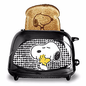 Uncanny Brands Peanuts Snoopy Two-Slice Toaster- Toasts Your Favorite Beagle On Your Toast